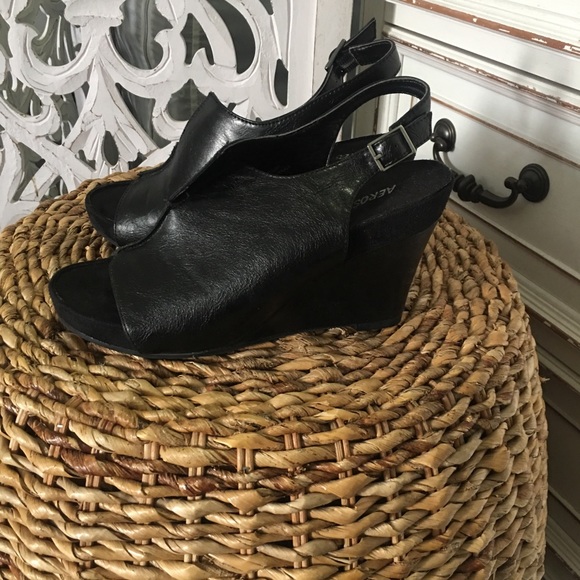 AEROSOLES | Shoes | Aerosol Black Peep Toe Wedge Sling Back Shoe | Poshmark